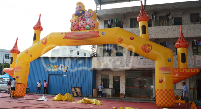 GG Bond Castle Inflatable Arch - Channal Inflatables