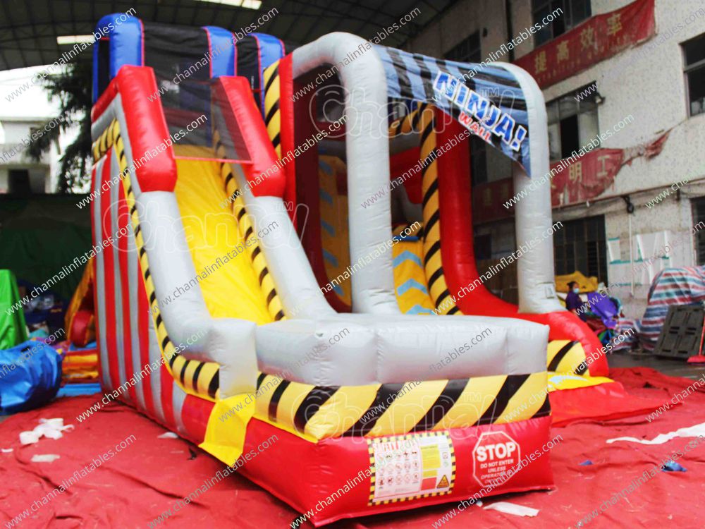 Ninja Wall & Slide Combo - Channal Inflatables