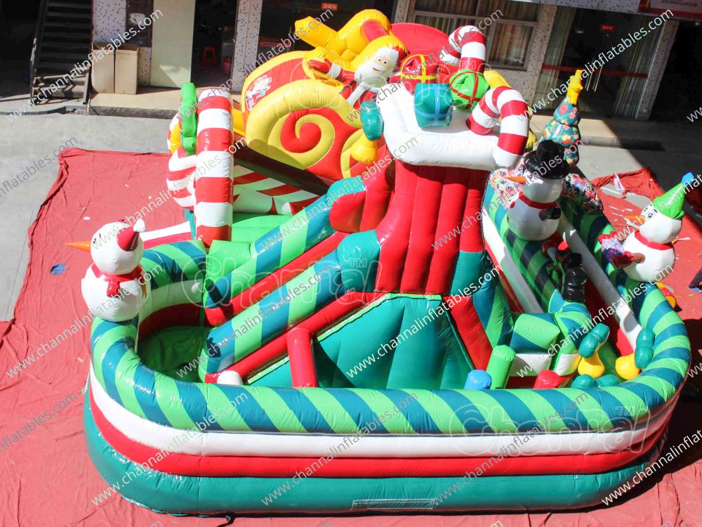 Christmas Theme Inflatable Obstacle Course - Channal Inflatables